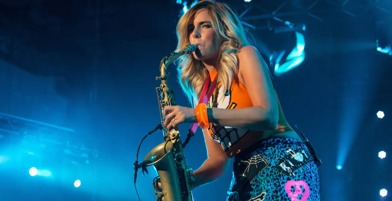 Candy Dulfer is coming to Switzerland in April with "The Purple Jam ...